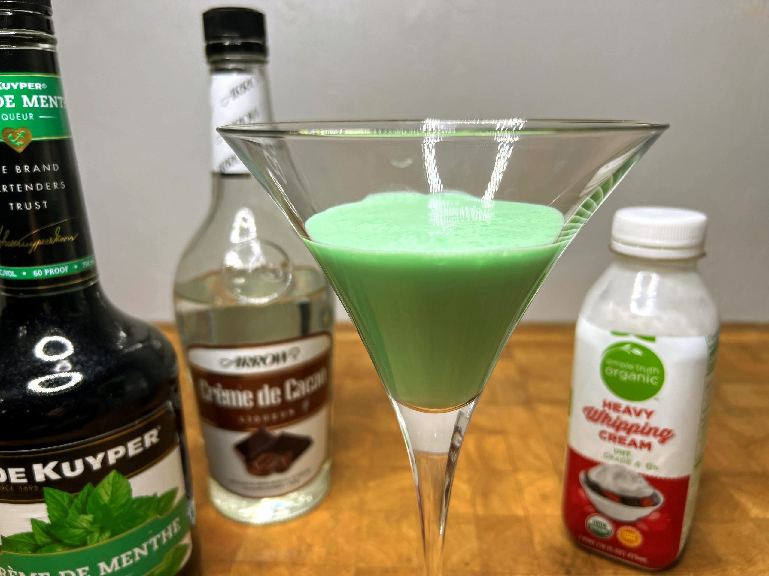 Grasshopper Drink: Minty and Green | Occasional Cocktails