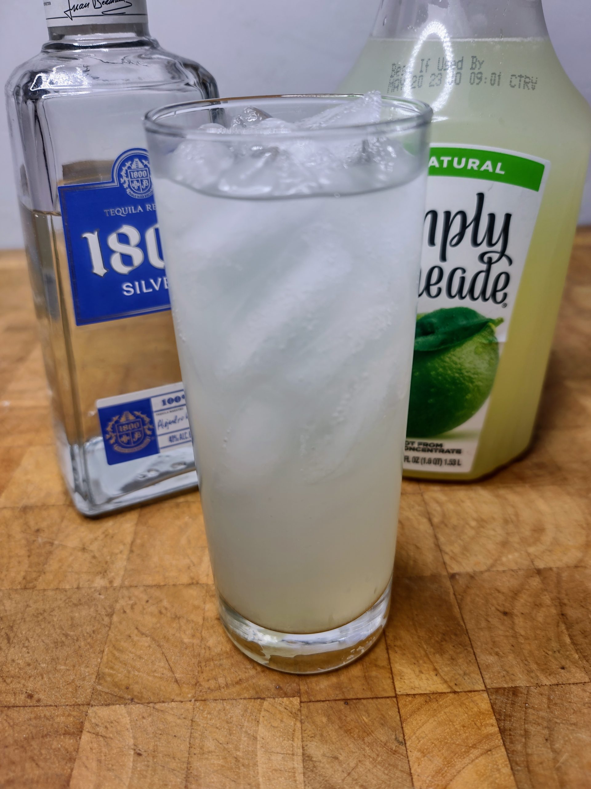 Tequila Limeade Cocktail Recipe | Occasional Cocktails