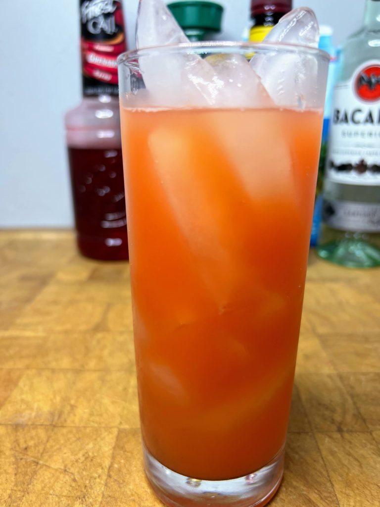 Rum Punch: perfect for large parties | Occasional Cocktails