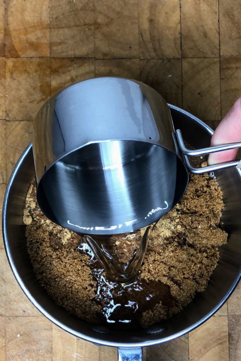 Gingerbread Simple Syrup | Occasional Cocktails