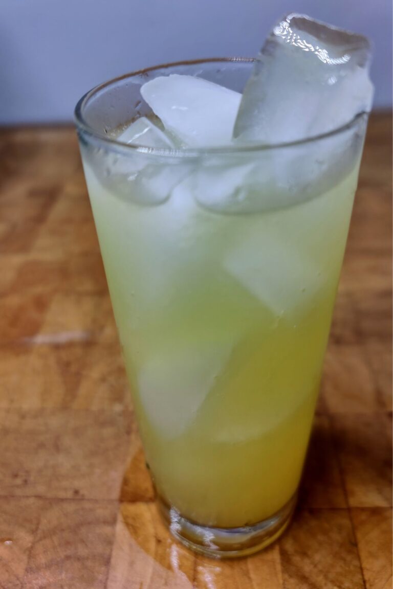 25+ Summer Vodka Cocktails to Keep You Cool and Refreshed | Occasional ...