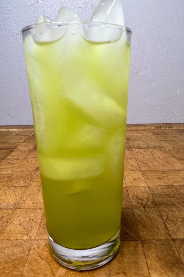 18+ Midori Drinks So Green They Will Brighten Up Your Night ...