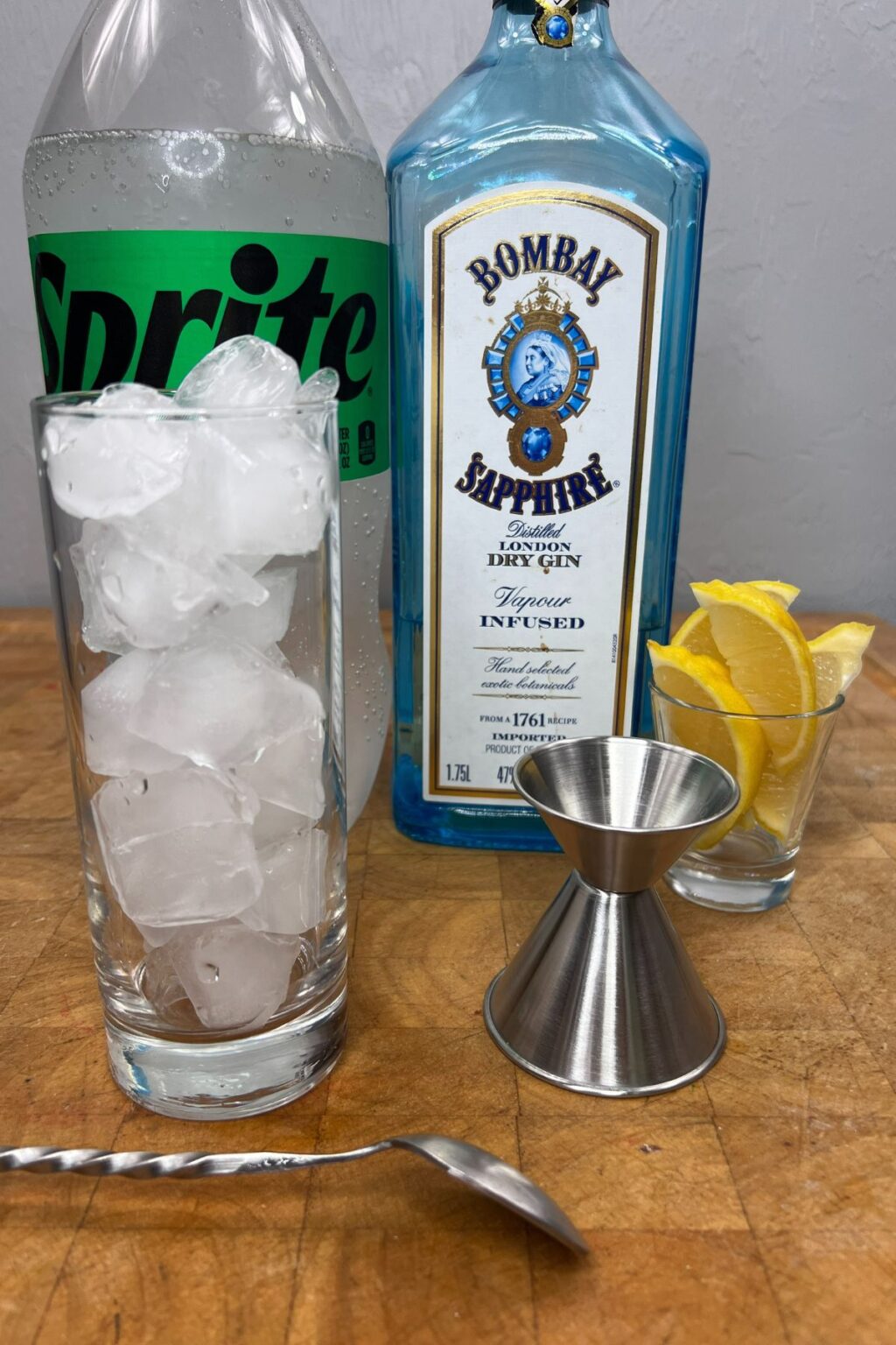 Gin and Sprite Cocktail Recipe | Occasional Cocktails