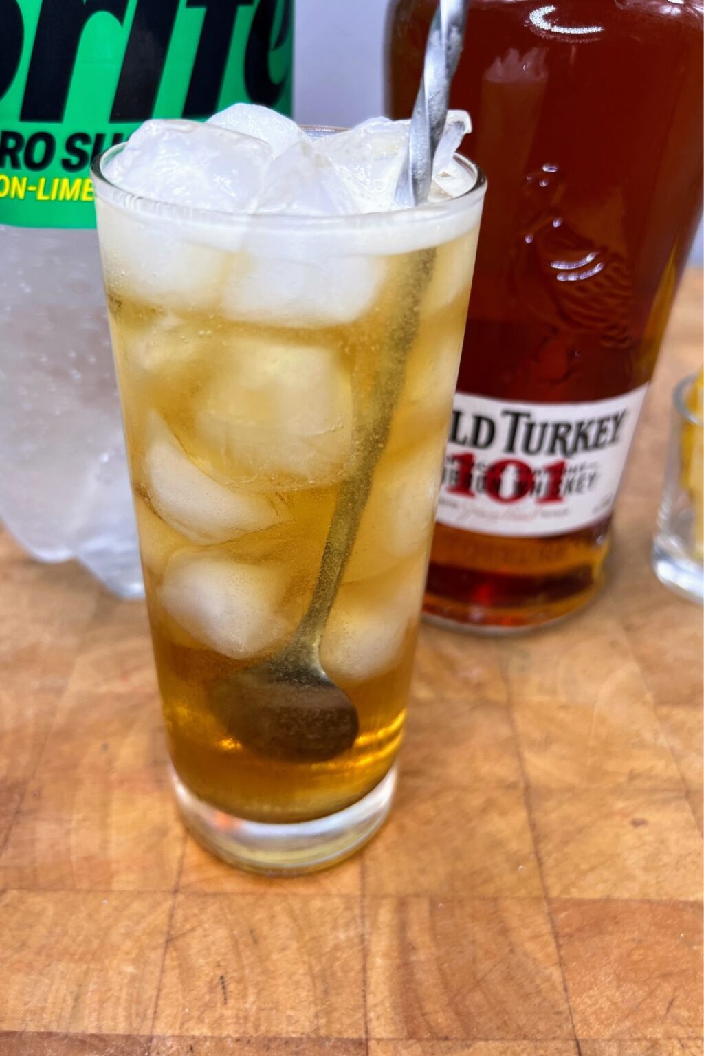 Whiskey And Sprite: The Sorta 7 & 7 | Occasional Cocktails
