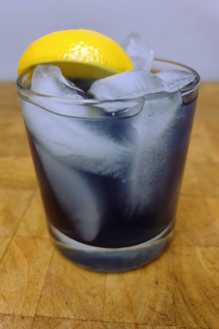 7+ Purple Cocktails That Are Bold, Bright, and Beautiful | Occasional ...