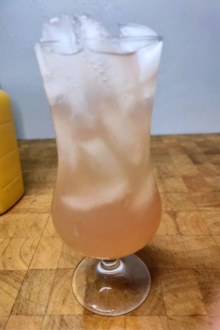 10+ Big Batch Cocktails For Large Gatherings | Occasional Cocktails